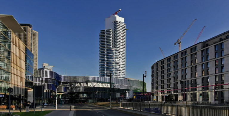 Grand Tower in Frankfurt - The tallest residential skyscraper in Germany