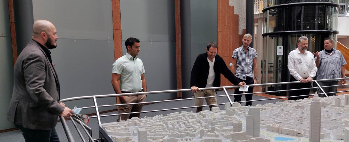 SKYLINE LUNCH - Meet and discuss about real estate developments