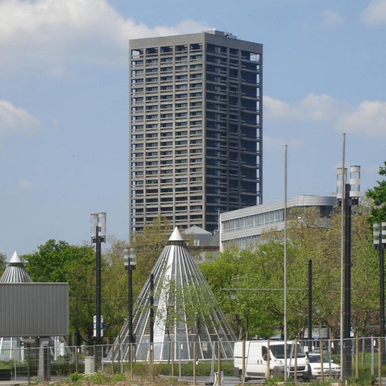 Frankfurt Master Plans on Skyscrapers and Tall Buildings