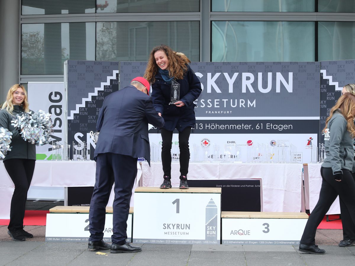 SkyRun Frankfurt - MesseTurm Tower Running - Vertical Running