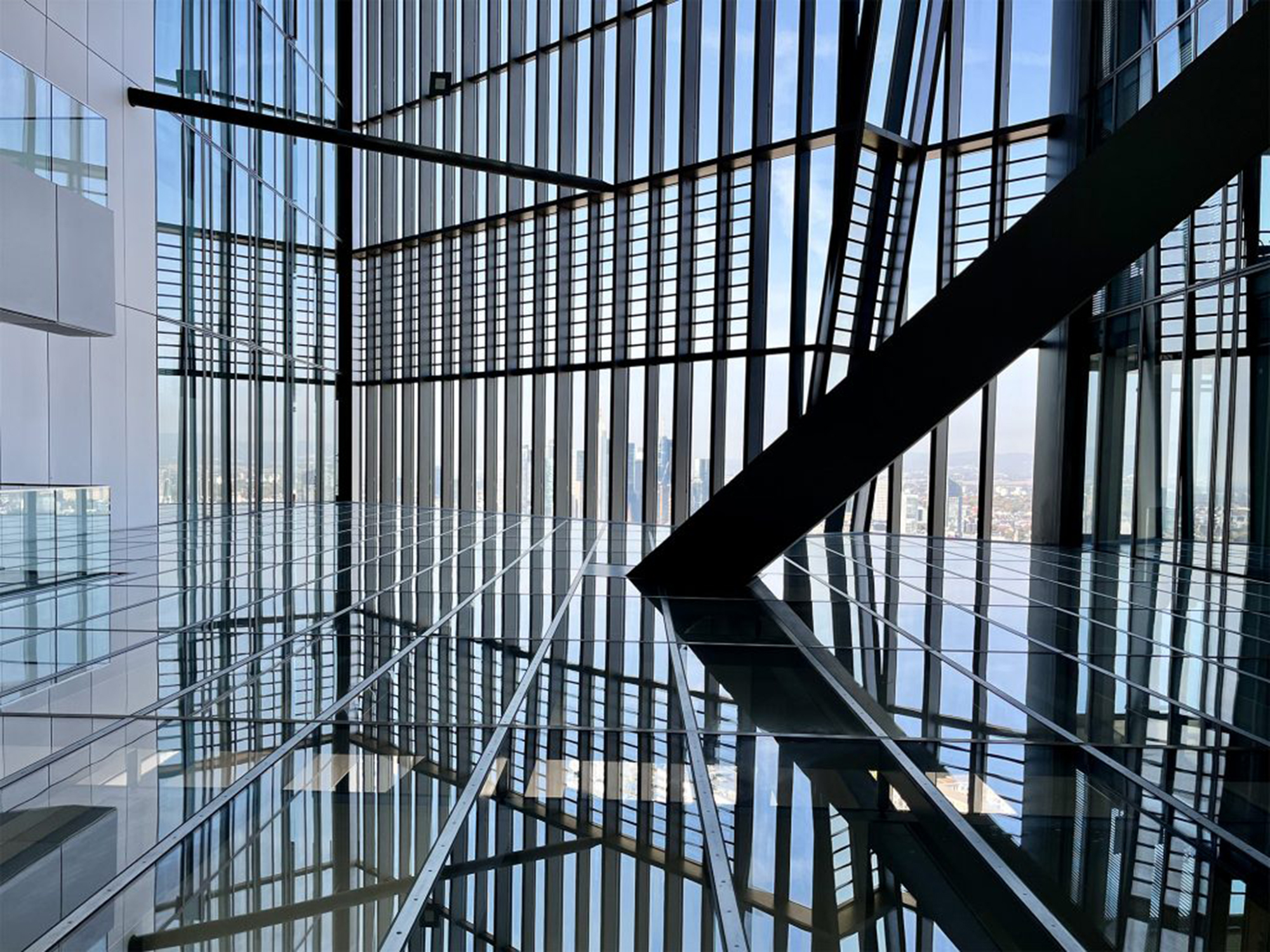 ezb-frankfurt-skyline-2022 - SKYLINE ATLAS